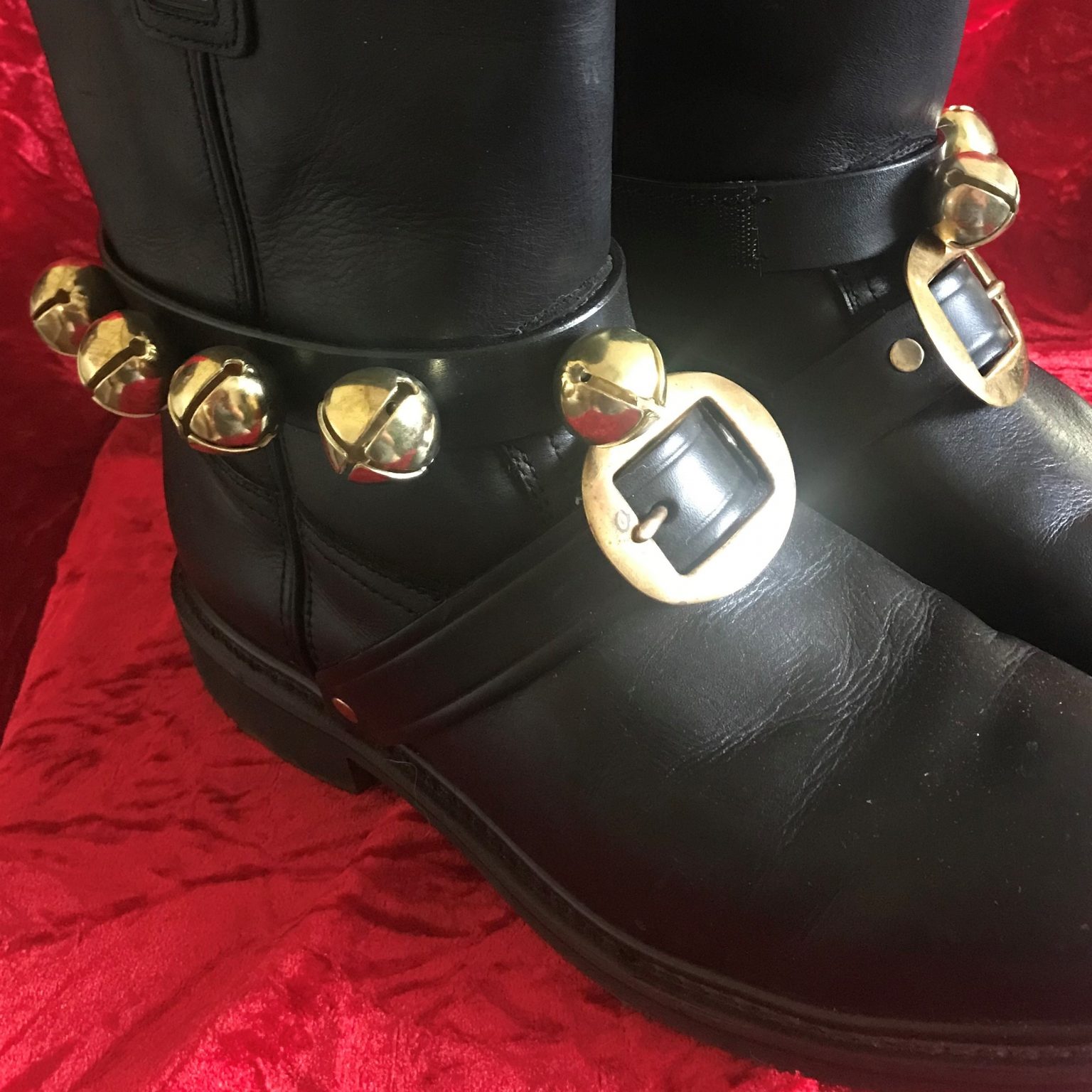 Ankle 5 Bell Set Economy Lightweight with Velcro Closure and 1/2 Inch ...